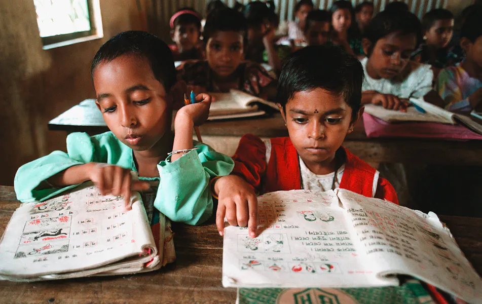 Nuri naar de middelbare school - onderwijs voor Ravidaskinderen in ...